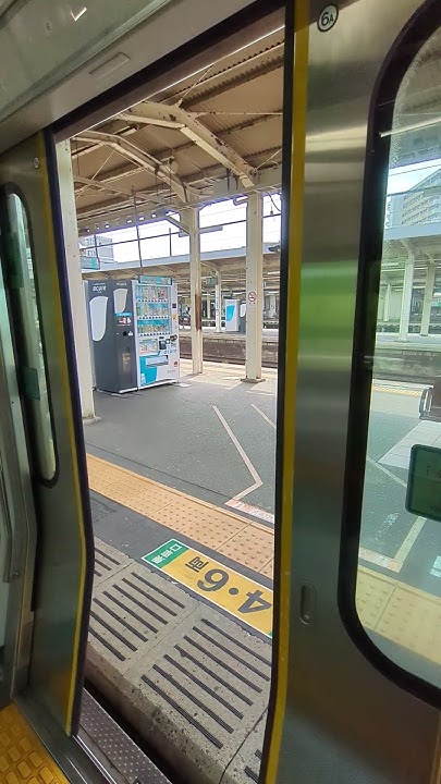 [親切なドアステ]E721系0番台P-22編成のドア - YouTube