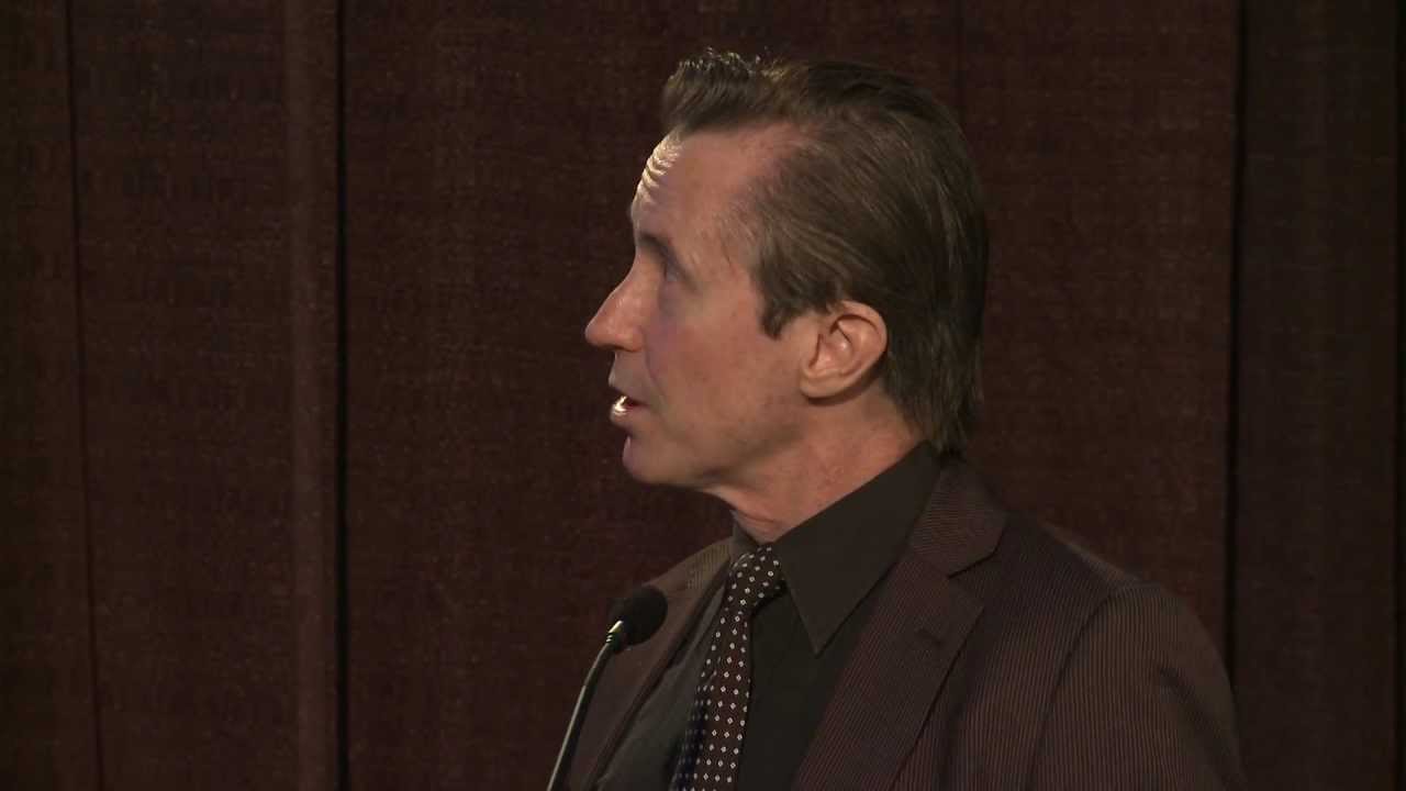 STEPHEN CROTHERS: Black Holes & Relativity, Part One | EU 2013 - YouTube