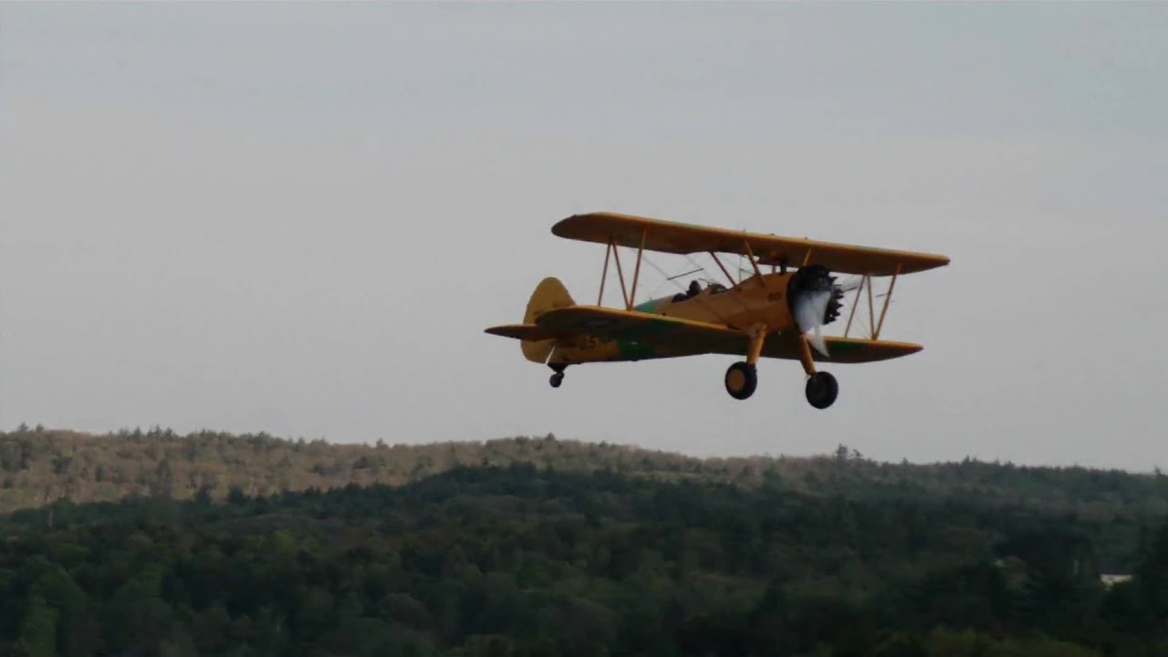 Boeing Stearman Biplane Takeoff - YouTube