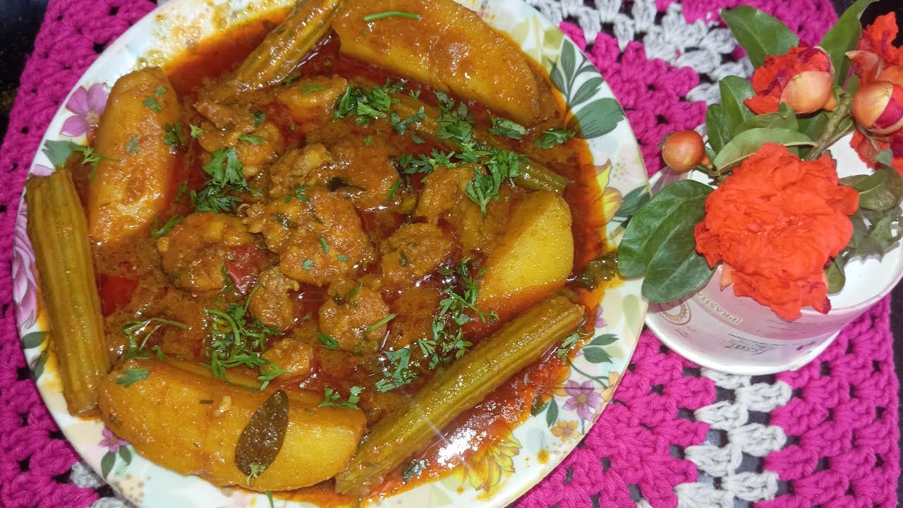 Prawns Drumstick Curry | Jhinga Phalli Ka Salan |Indian Kitchen - YouTube