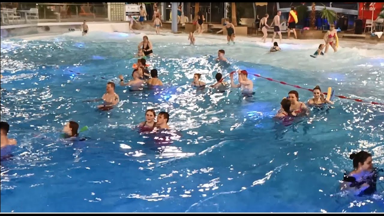 Waterpark Suntago Beautyful Zone Jamango at the Evening - YouTube