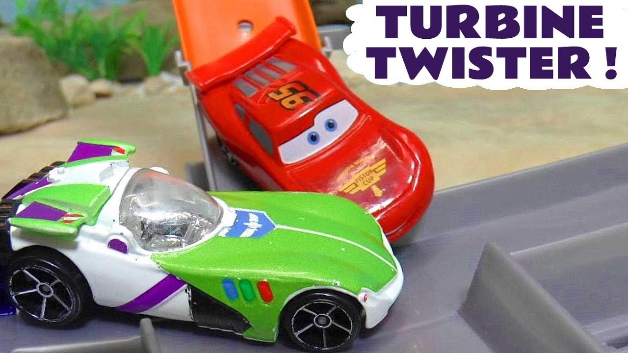 Cars Lightning McQueen Turbine Twister Racing With Funny Funlings - YouTube