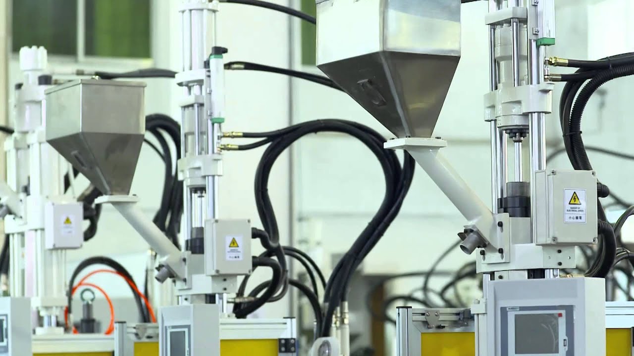 Inyectoras de plástico verticales - YouTube