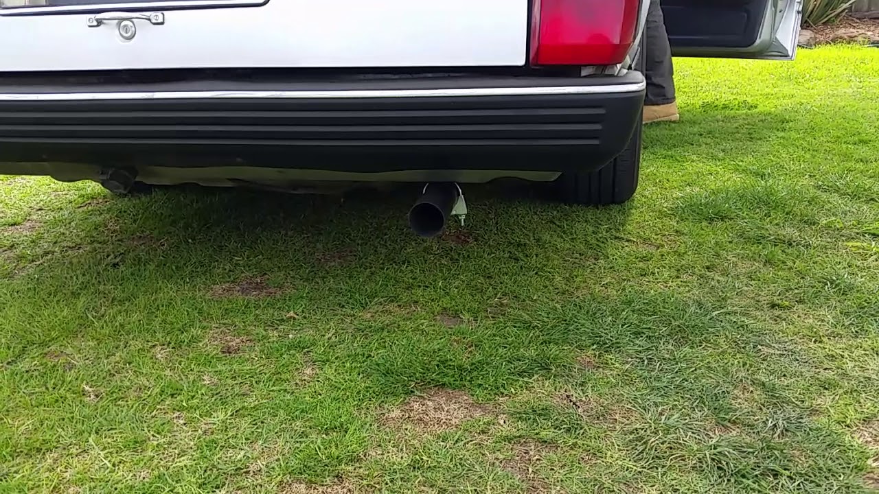 250 crossflow xf xd xe exhaust - YouTube