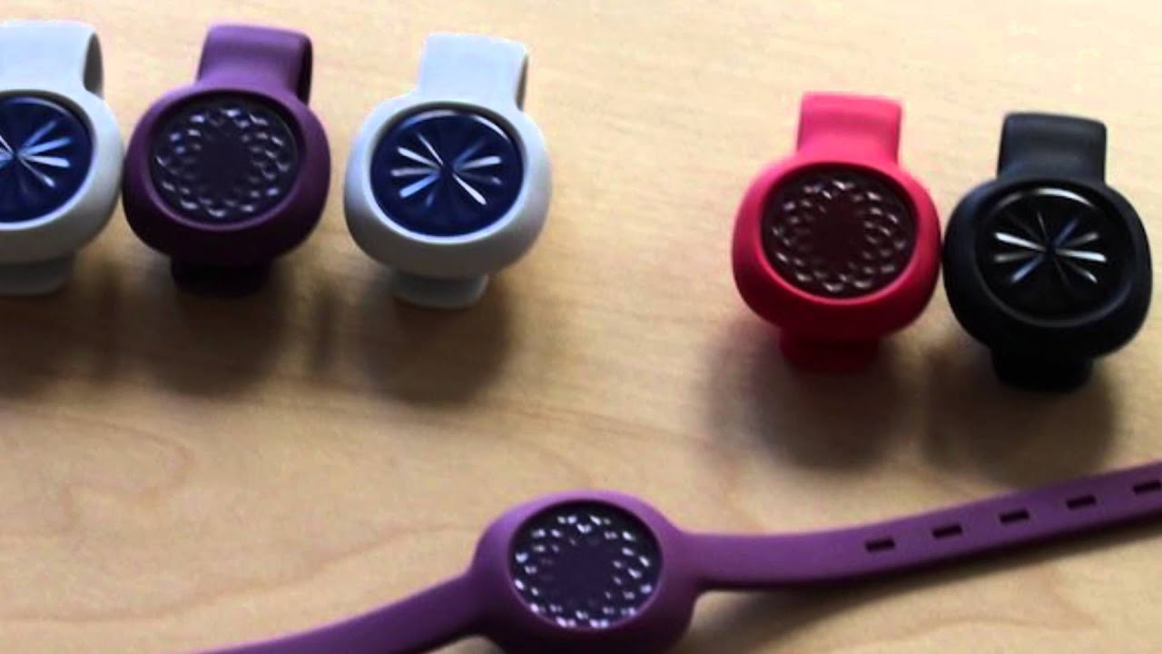 A Look at the Jawbone Up Move - YouTube