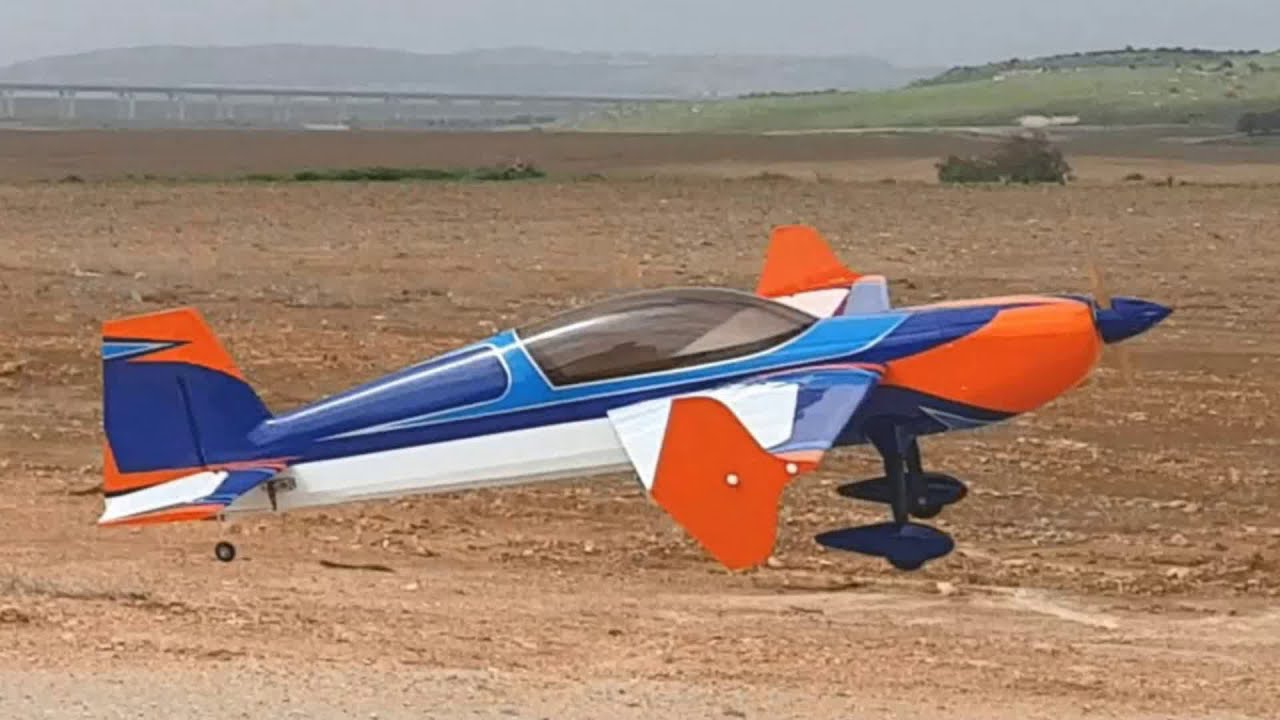 Extreme Flight 60" Extra 300-EXP V2 - YouTube