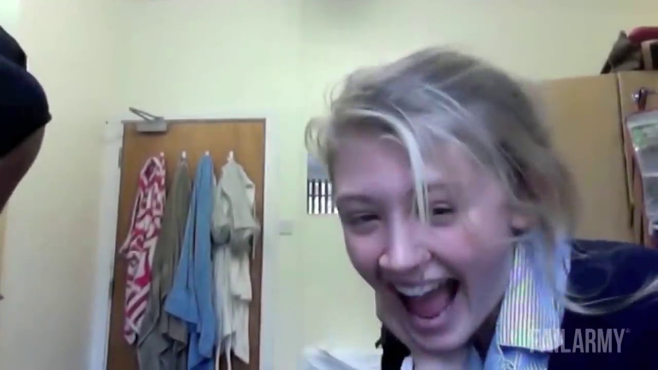 Ultimate Girls Fails of the Year | Funny Video - YouTube