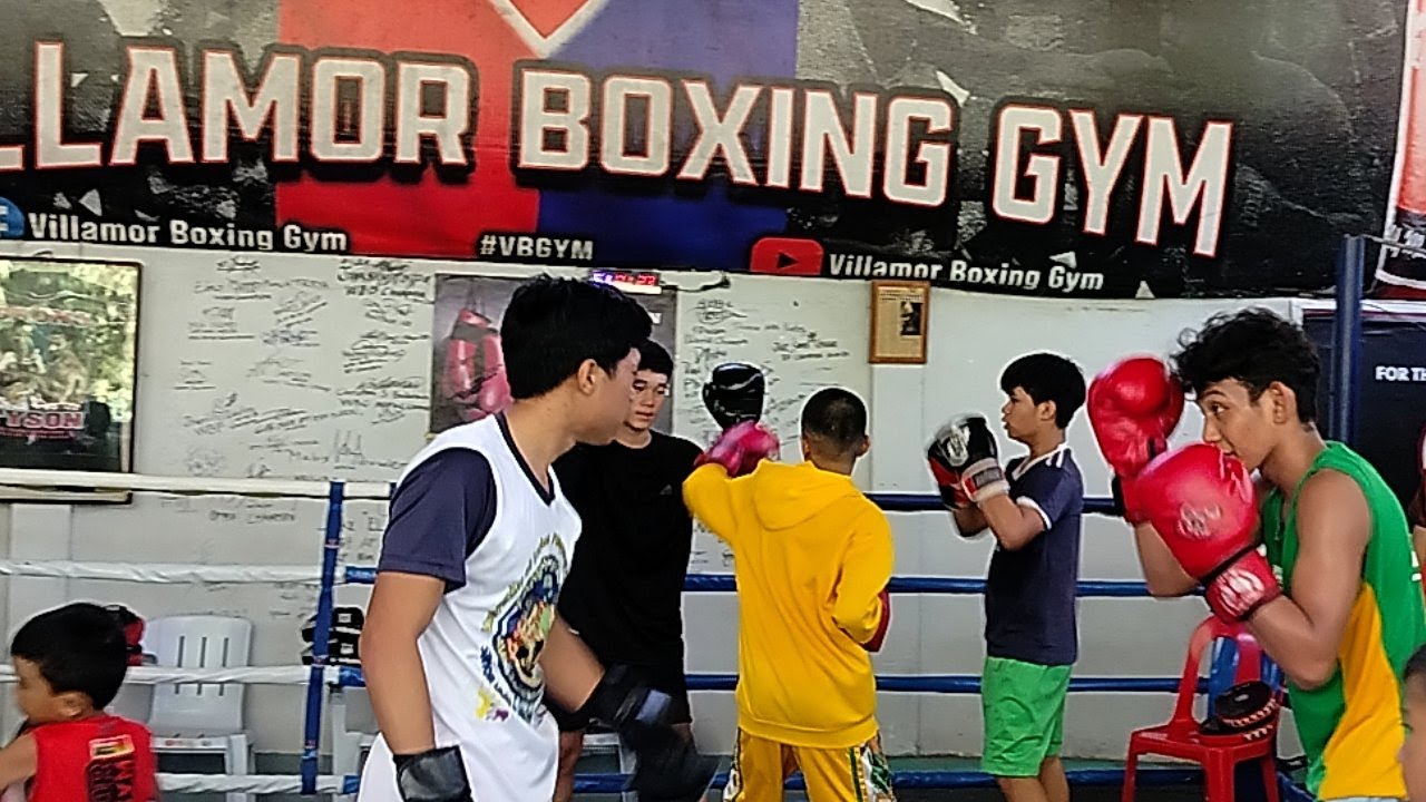 Villamor Boxing Gym is live! Free Summer Boxing Clinic - YouTube