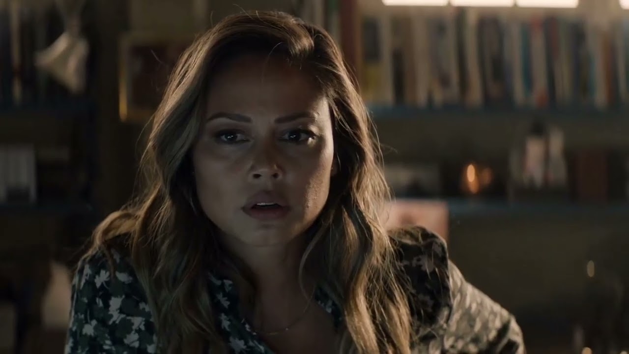 NCIS Hawaii 1x3 - Kate & Lucy part 8 only Lucy - YouTube