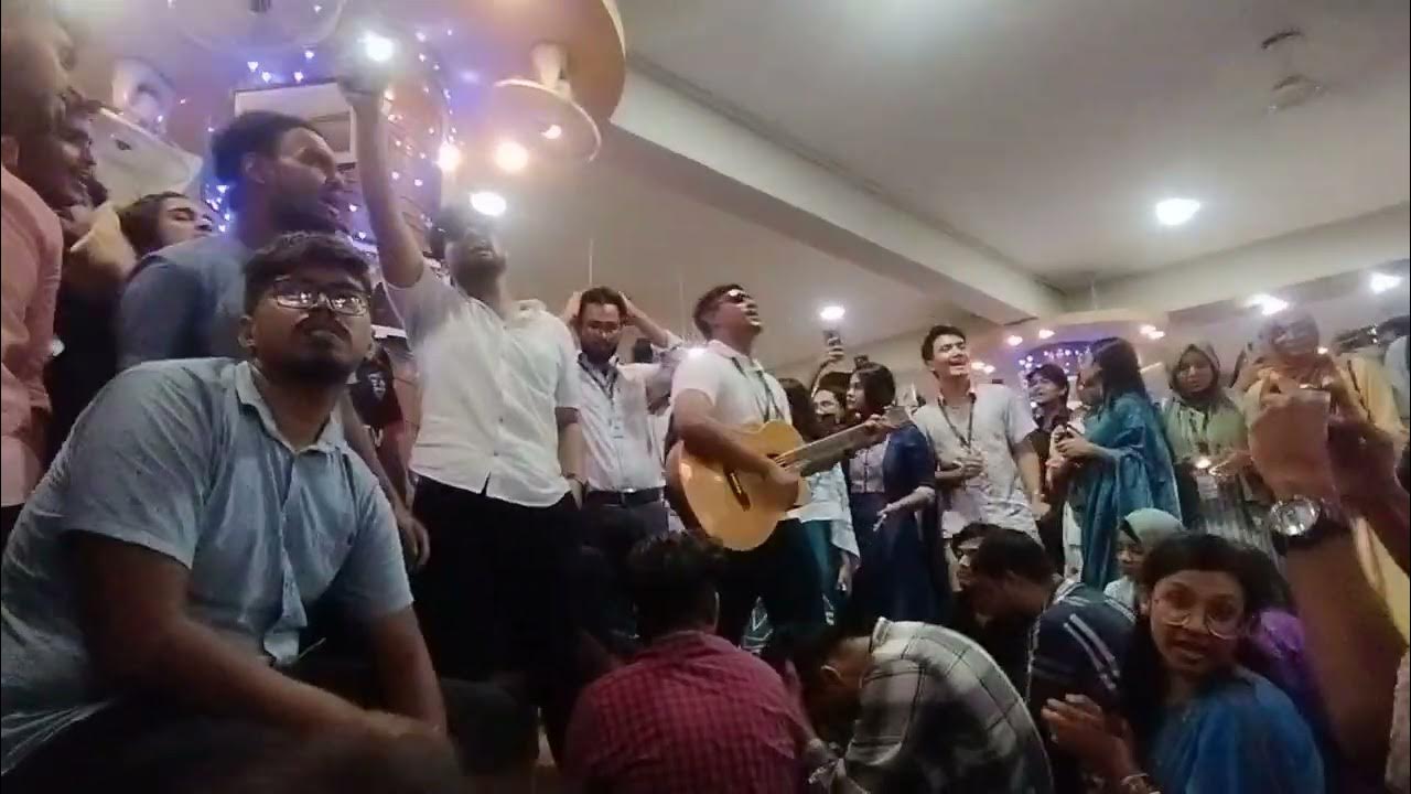 Nogor baul - Taray Taray (james) (Live cover) at BUP - YouTube