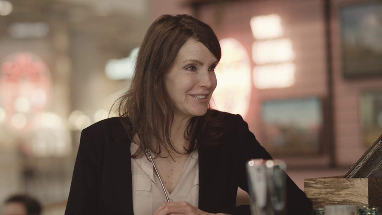 Delar ur reklamfilm för TENA 2019 - YouTube