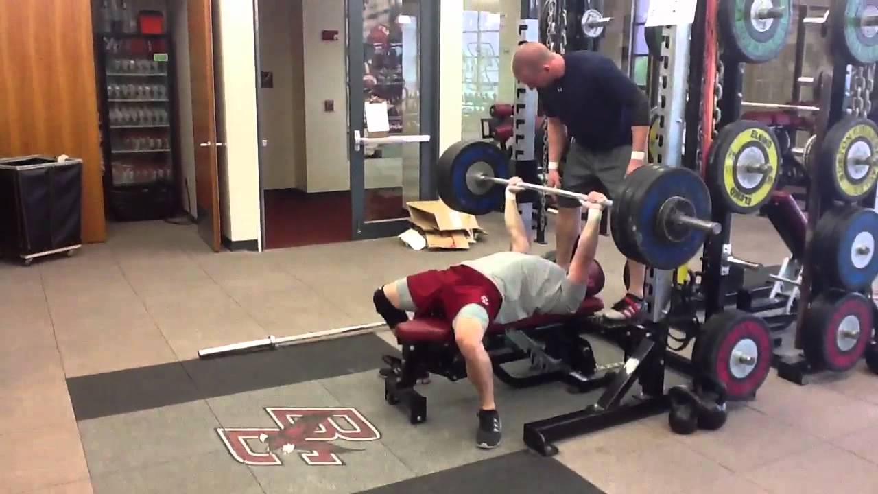 Bench 345 x 2 - YouTube