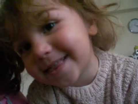 Mini Mini Kız Kardeşler