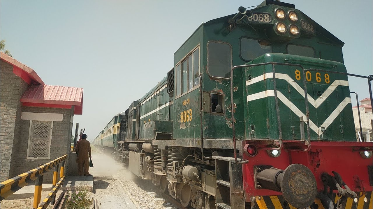 Super fast Journey of Thal Express||With HBU 20 8040||Near Ehsan Pur ...