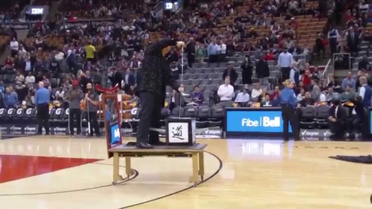 The Magic of JP Wilson and Alexys - Toronto Raptors Halftime Show 02/04 ...