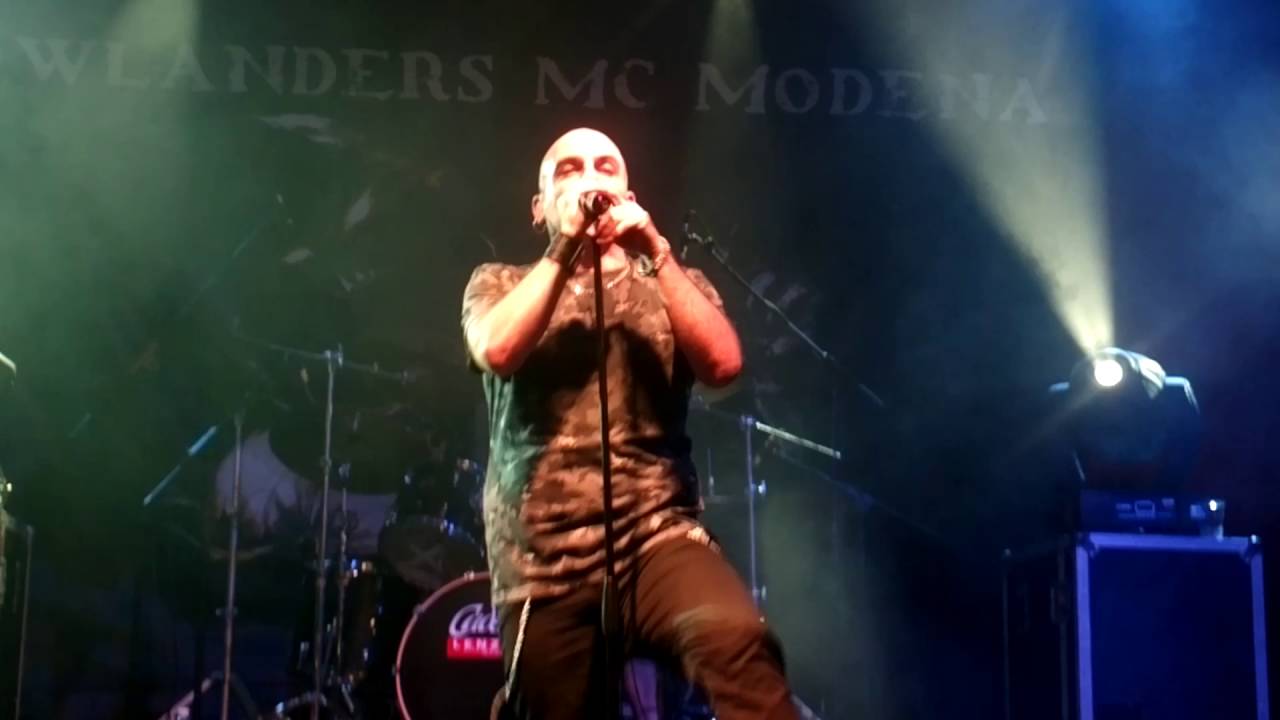 DGM - Daydreamer [live] - YouTube