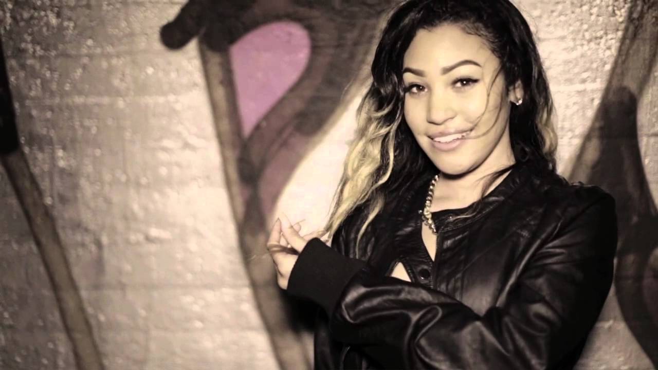 Young Mezzy- Pretty Lady [Official Visual] - YouTube