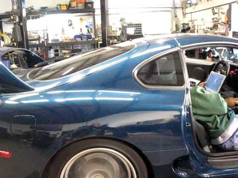 Zaw's Supra Q16 Race Gas 32 psi- 801 rwhp SAE - YouTube