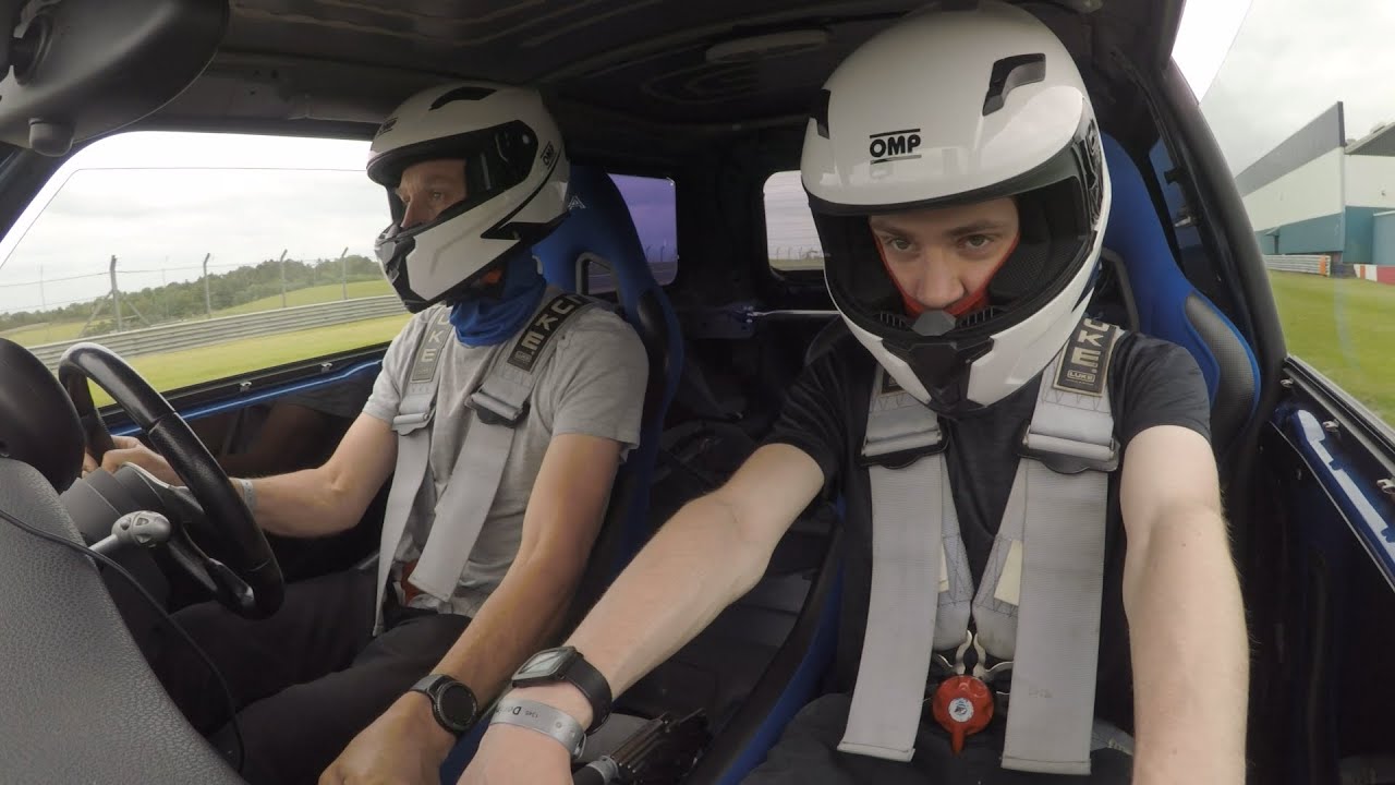 [IRL] Donnington Park National in 1:29.391 in an R53 Mini Cooper S ...