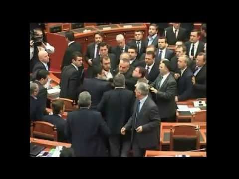 politicians fight in parliament - YouTube