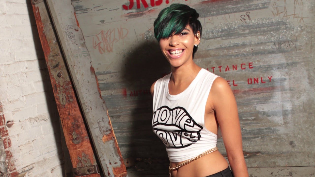 TRINII - Four Letter Word - YouTube