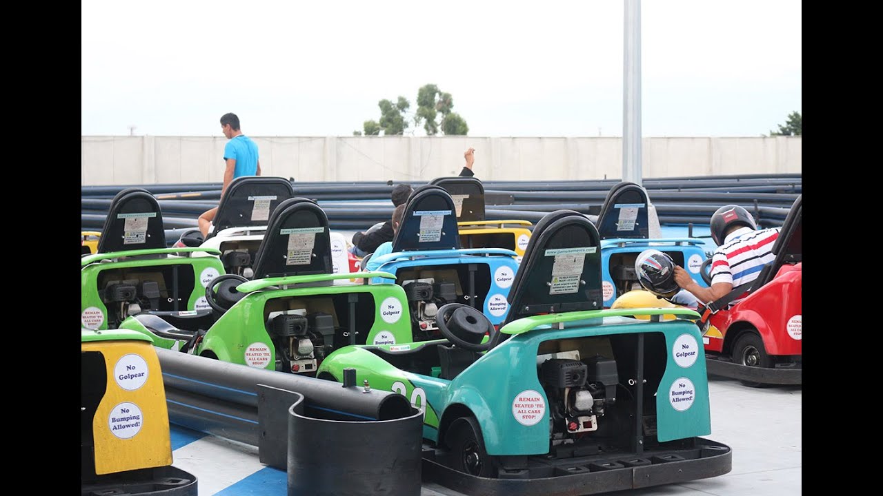 Karts en Centro Comercial la Estación - Cali - Colombia - YouTube