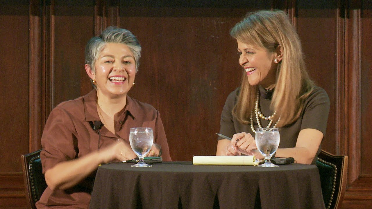 Andrea Sáenz, President and CEO of The Chicago Community Trust - YouTube