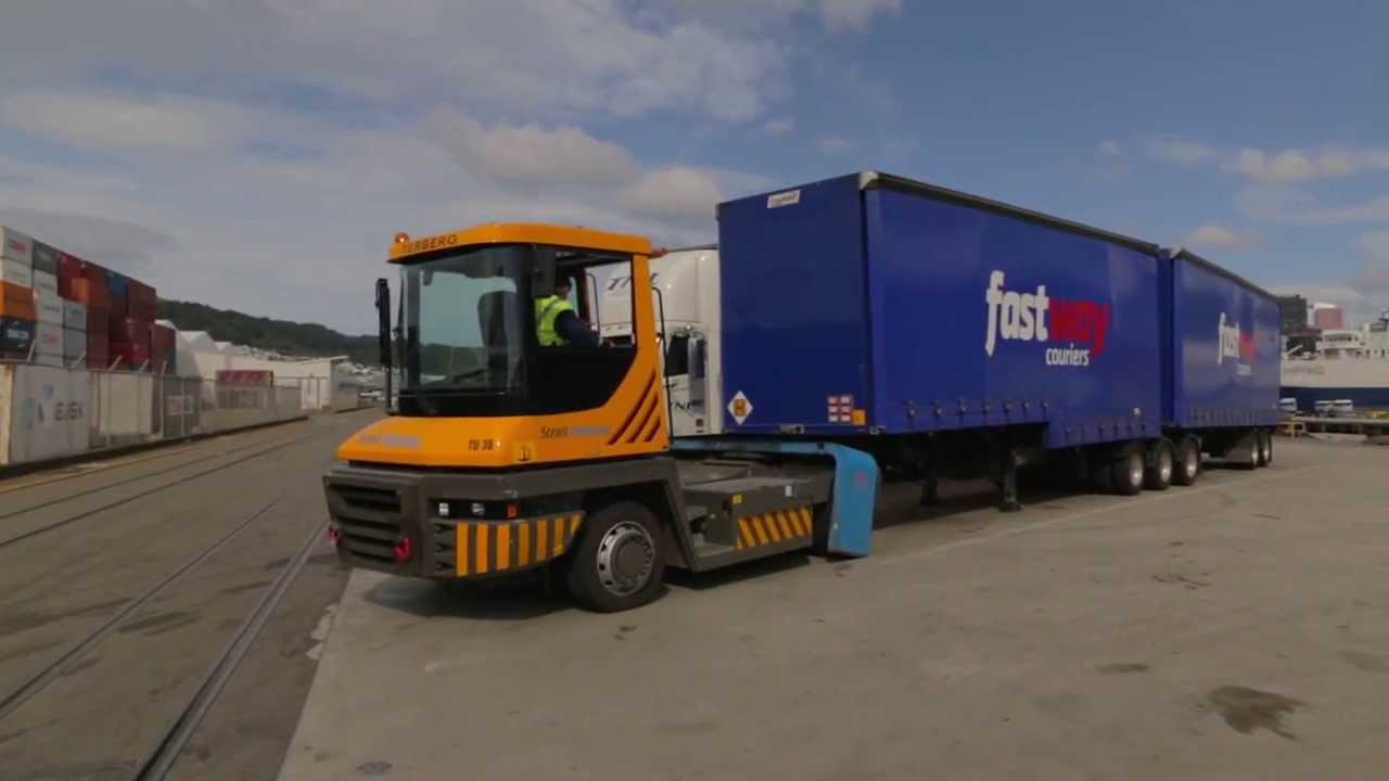 Strait Shipping trestle pick-up and drop-off demo video - YouTube