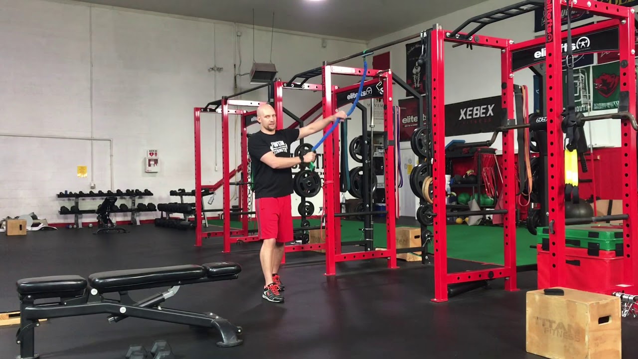 Split stance straight arm chop outside foot forward - YouTube