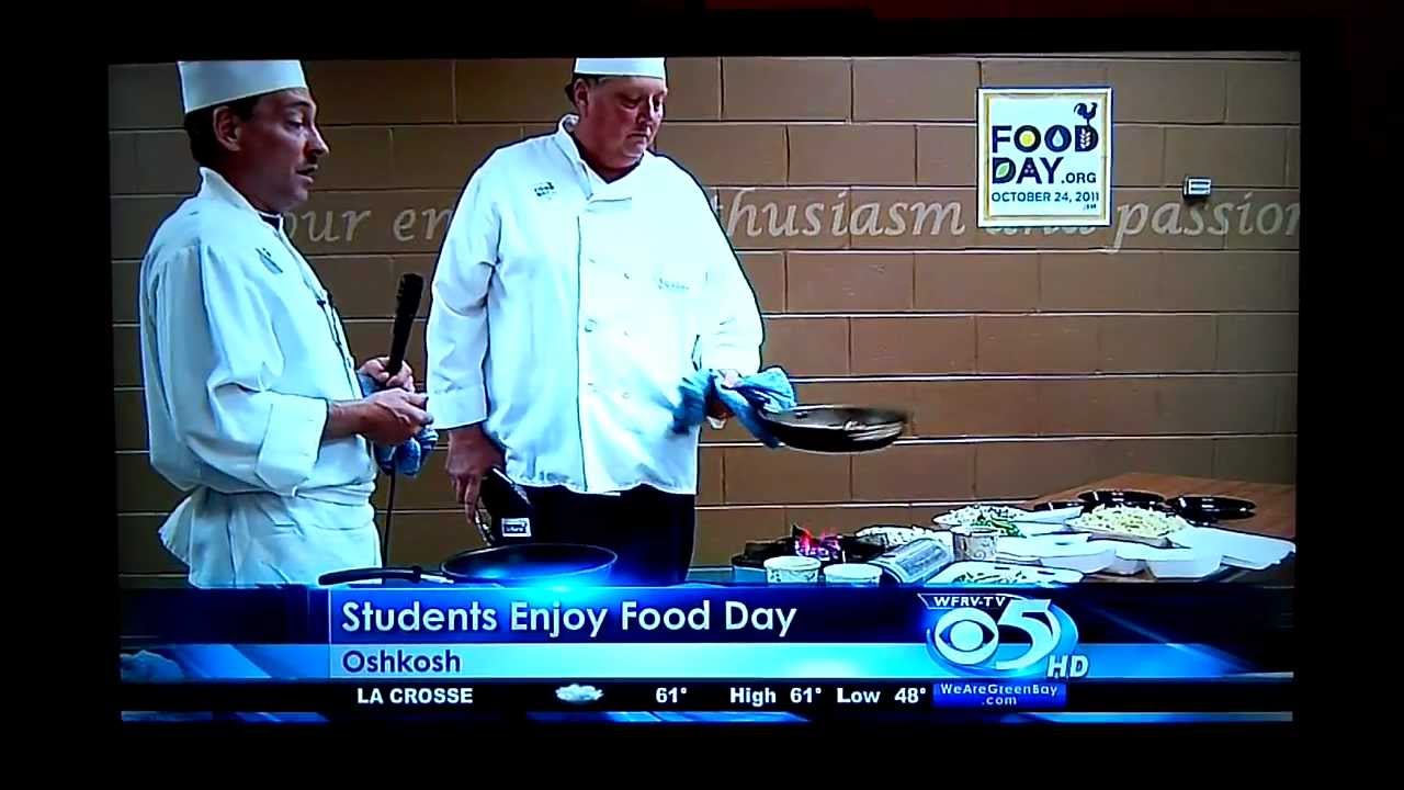 Food Day at Perry Tipler Middle School in Oshkosh - YouTube