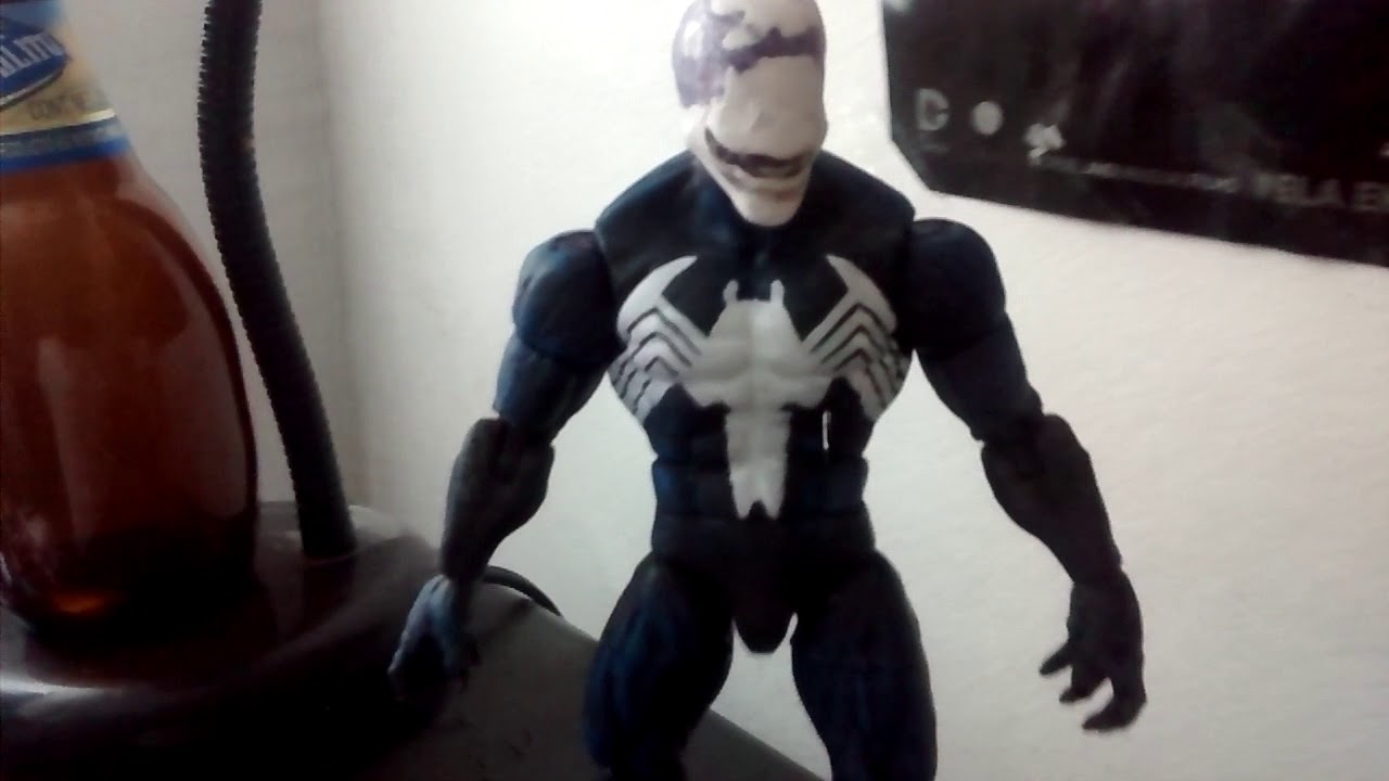 ESCULPIENDO ROSTRO VENOM/TIPS PARA DESPINTAR - YouTube