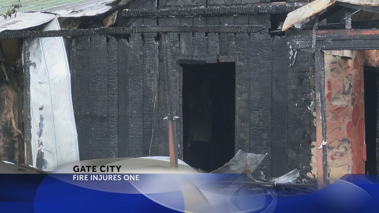 Gate City, VA home destroyed in early morning fire - YouTube