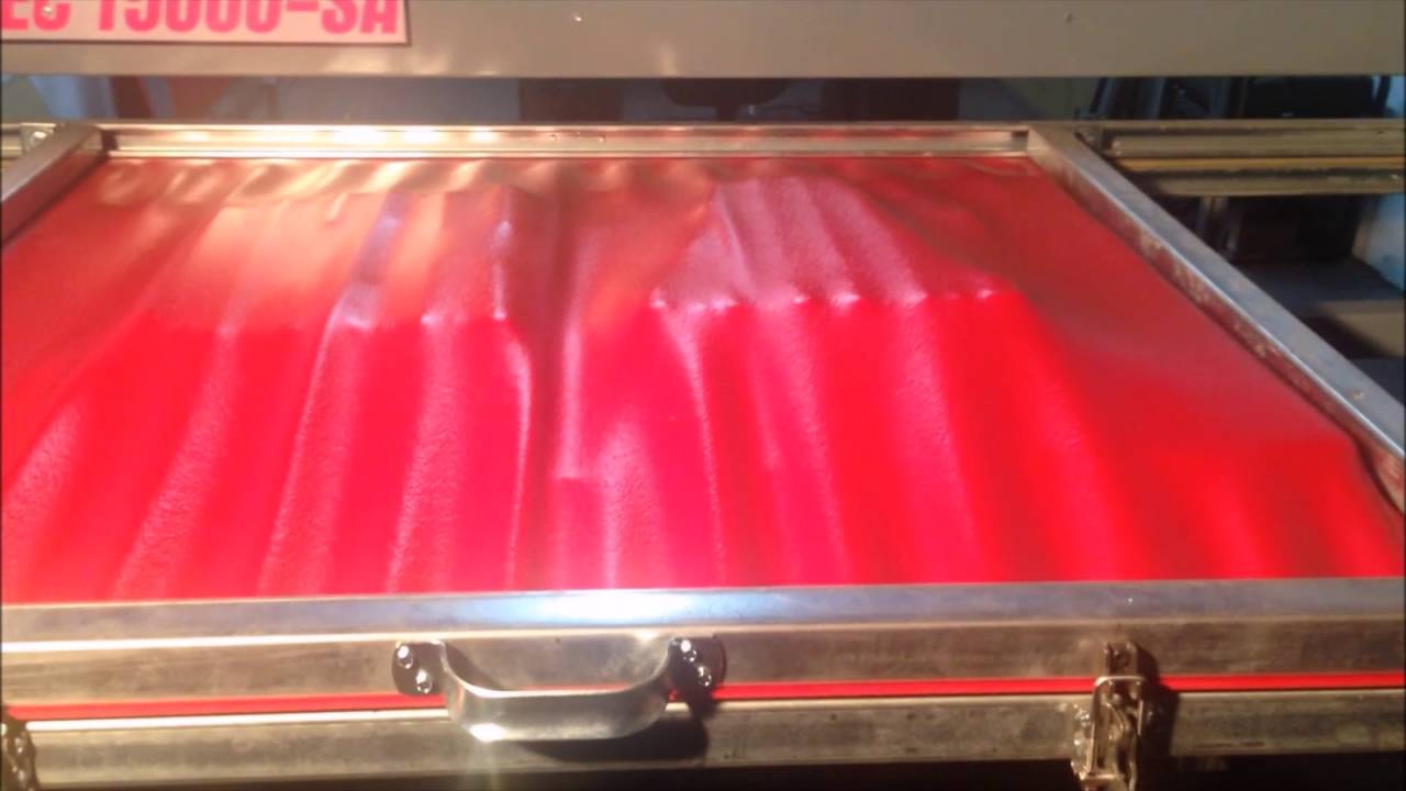 Thermoforming Semi Automatic "Avan-Tec T5000-SA" - YouTube