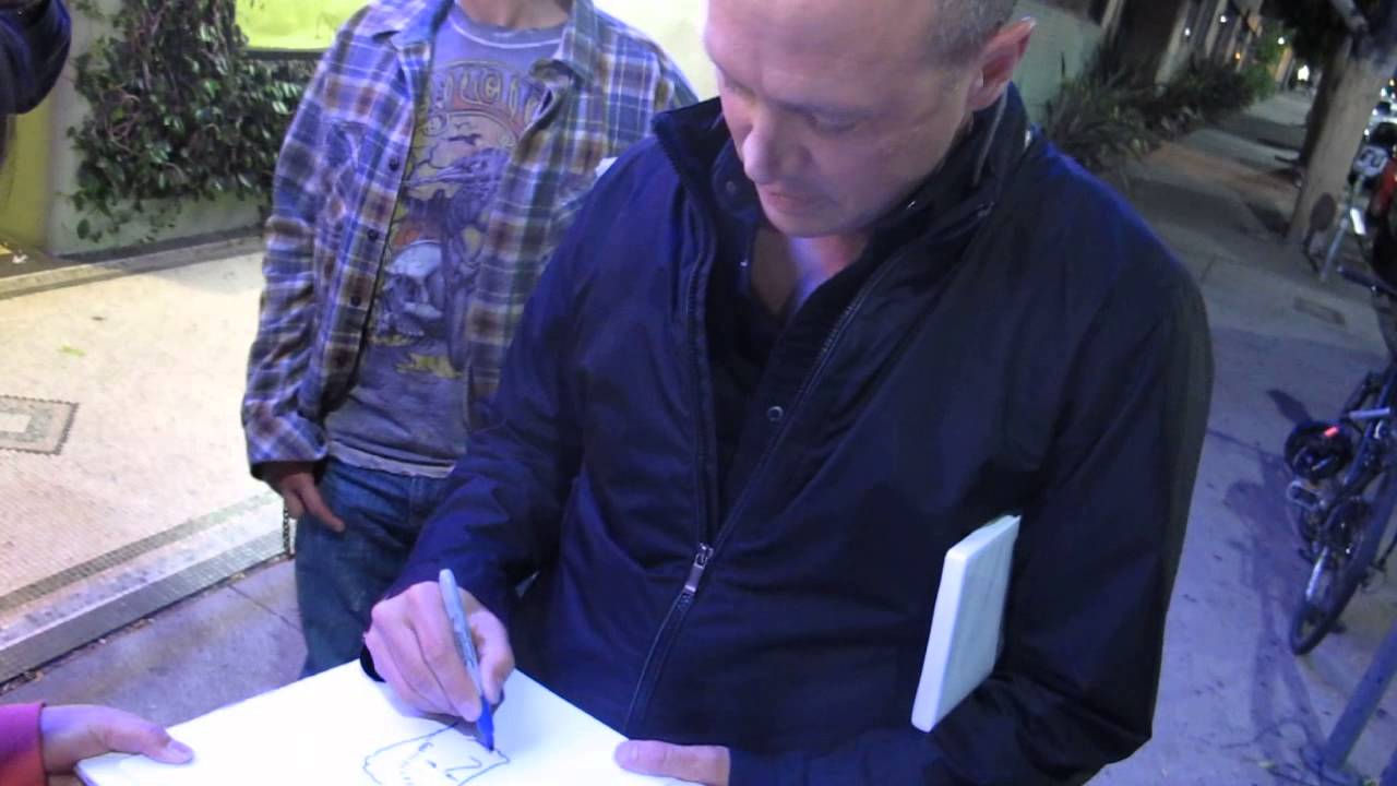 Mike Judge greets some lucky fans in Los Angeles, California - YouTube
