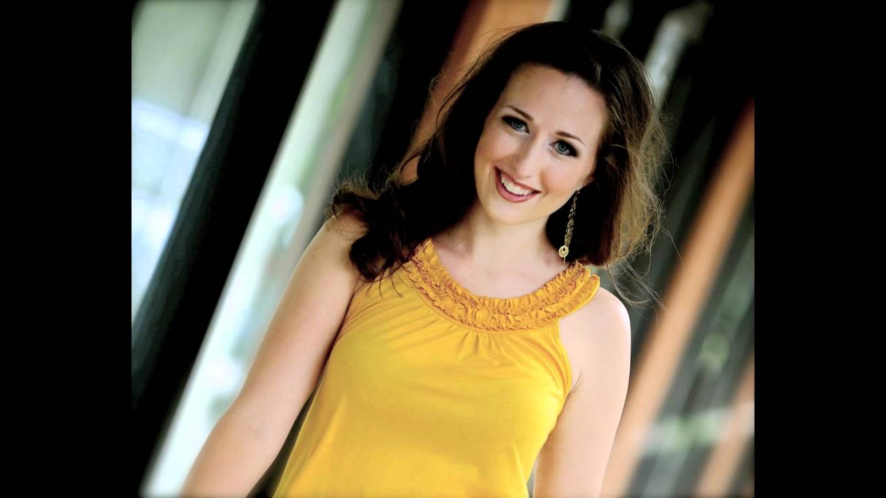 Heather McKenzie Patterson sings Silver Aria - YouTube