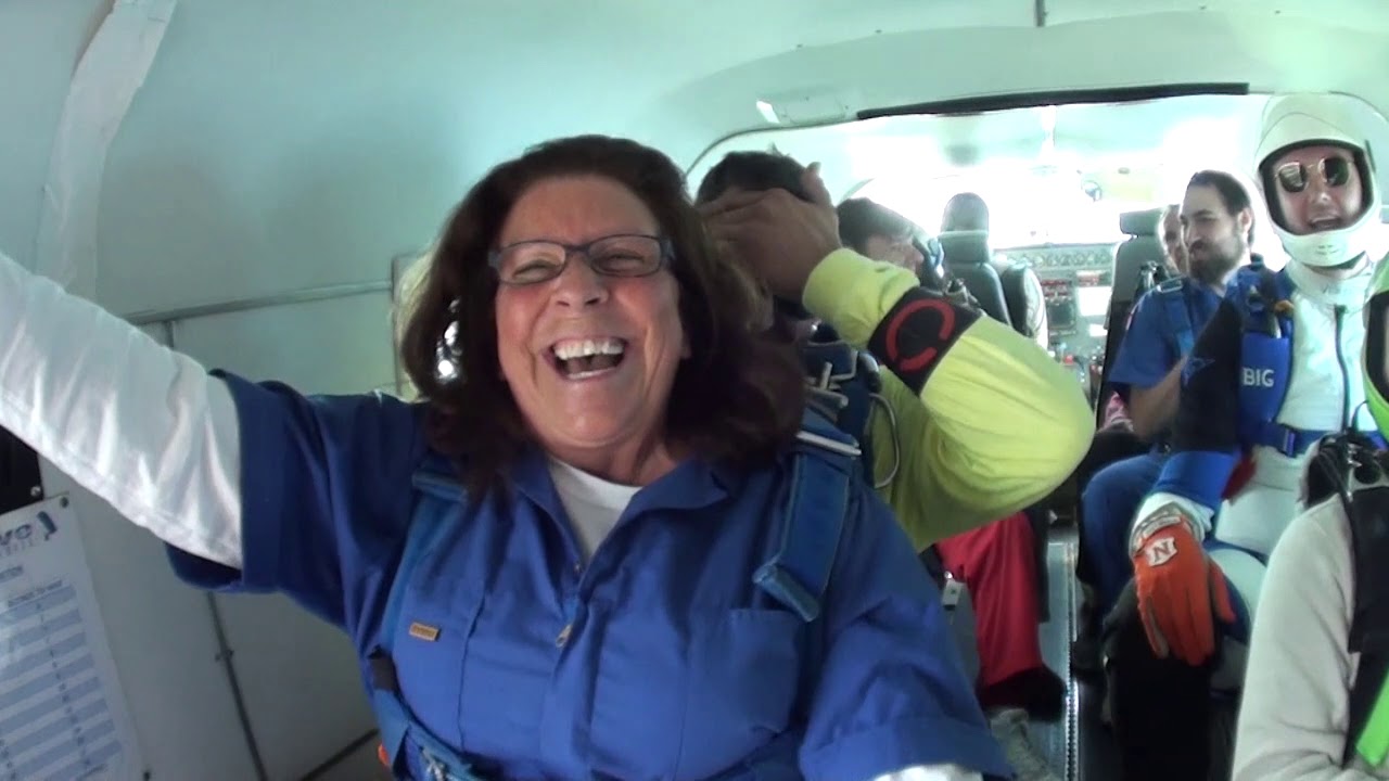 Skydive Pepperell - 09/13/19 Linda Pitta - www.skyjump.com - YouTube