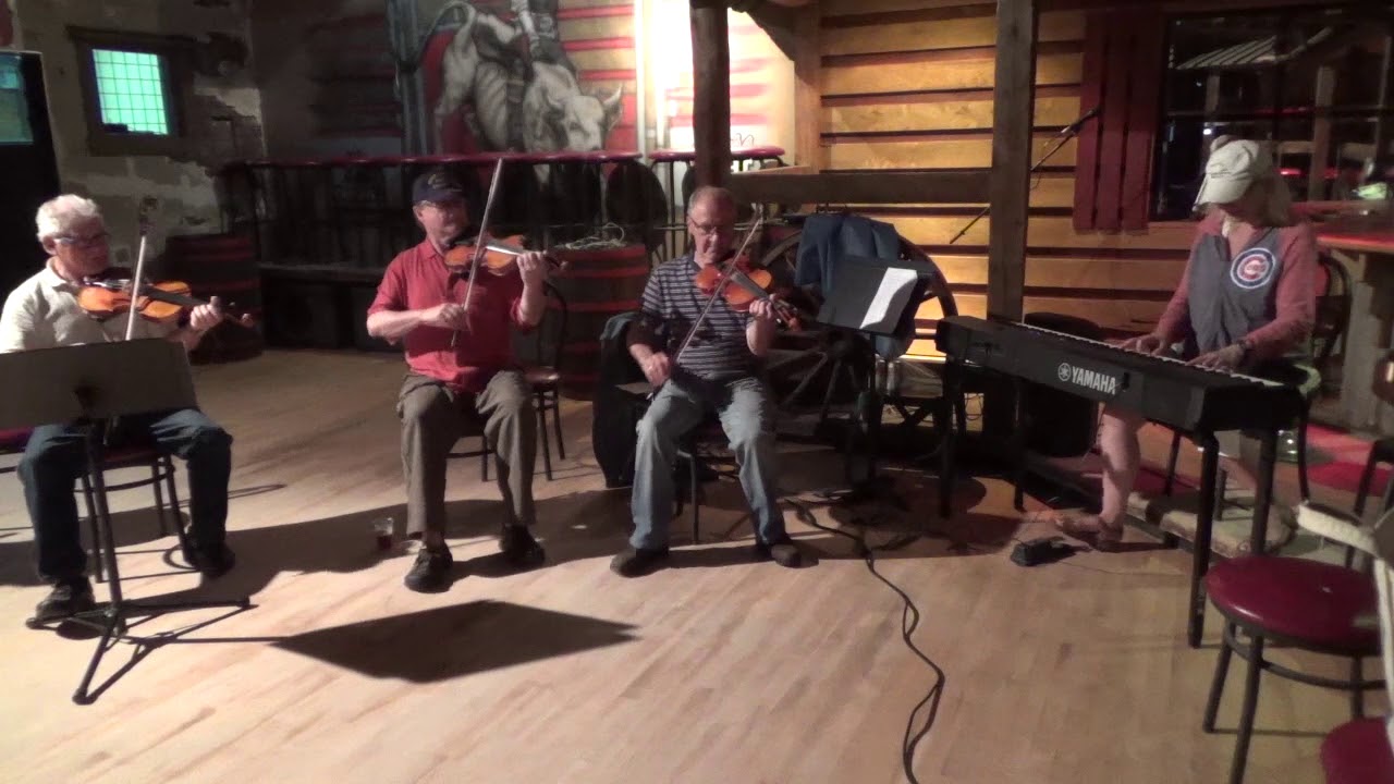 Country Waltz avec Benoit Germain Charlie & Patt - Trois Rivieres - YouTube