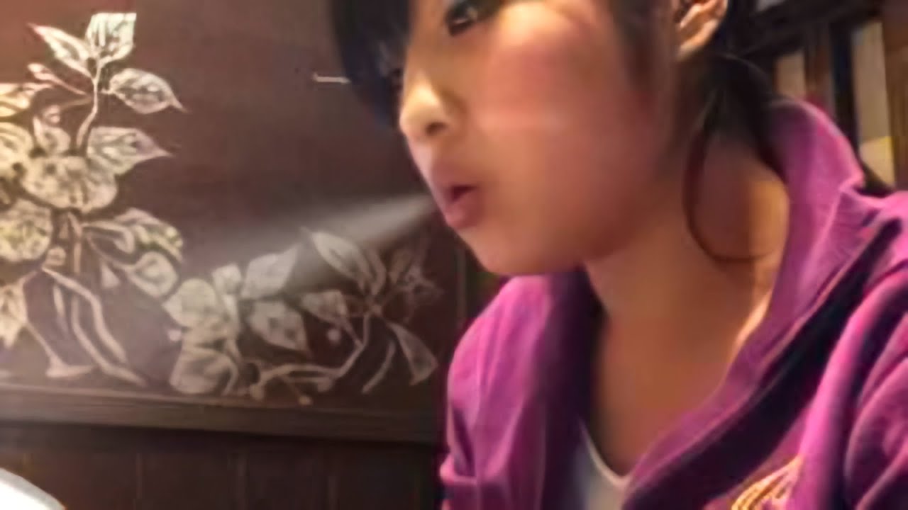 Cute Girl Smoking 40 Youtube