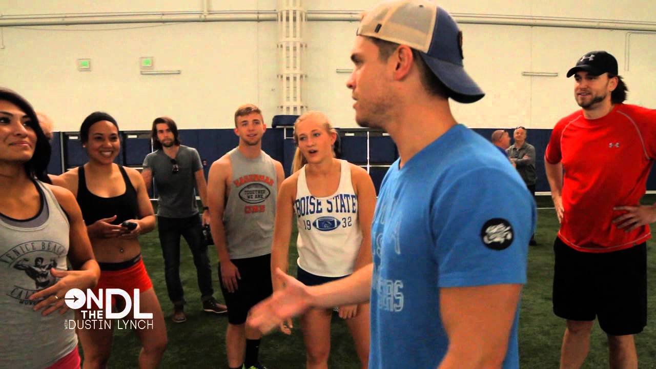 Dustin Lynch Without Shirt