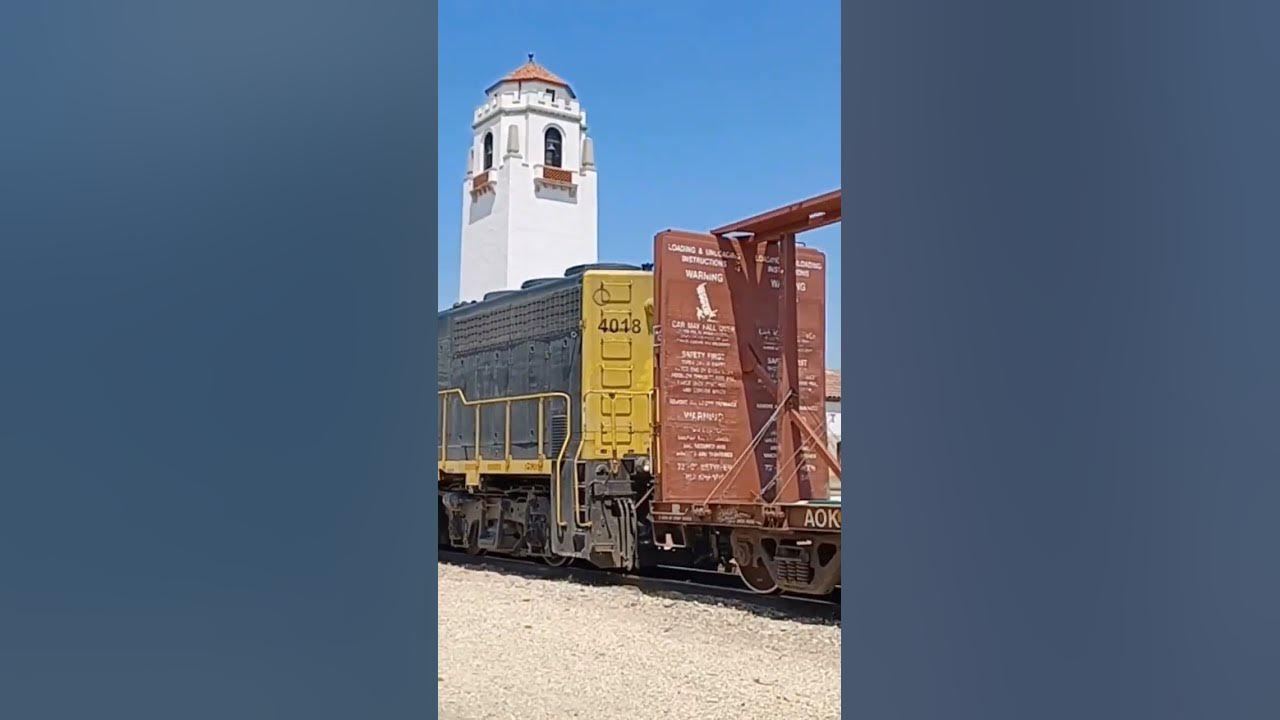 WAMX 4018 passes by the Boise Depot on The BVRR - YouTube