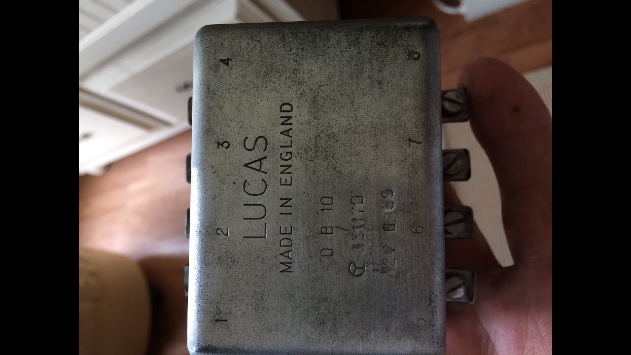 Morris Minor Flasher relay - YouTube
