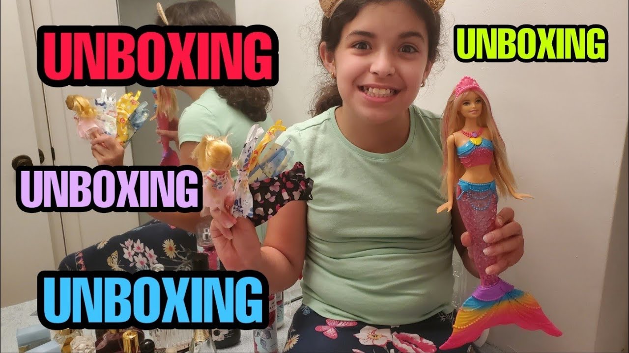 UNBOXING DOLLS, DOLLS ACCESSORIES, AND SPECIAL GUMMIES 📦 - YouTube