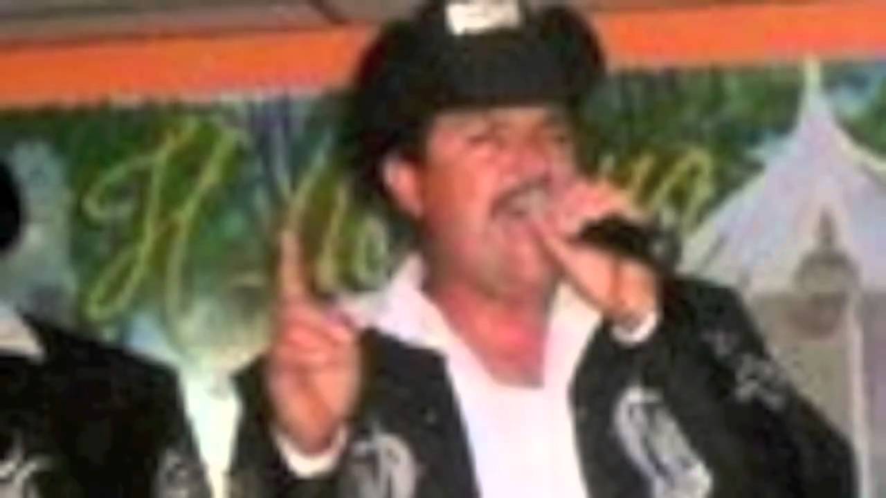 EL NUMERO #1 RAFA CARO QUINTERO con misael saucedo - YouTube