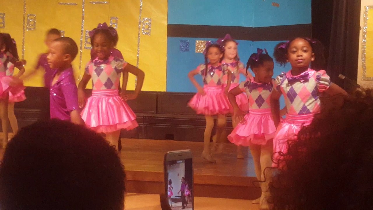 FHAE 2017 Spring Production- High School Musical - YouTube