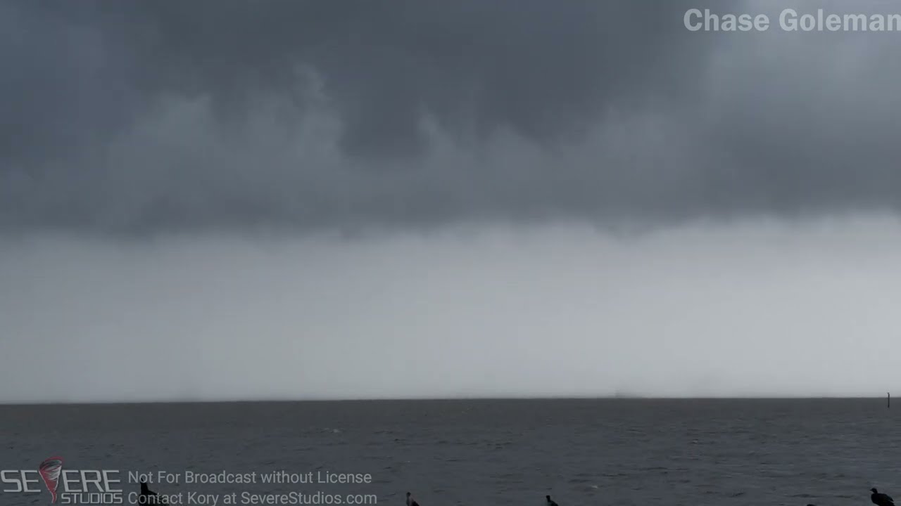 (4K) 4-5-2022 Multi-vortex Waterspout over Mobile Bay near Alabama Port ...