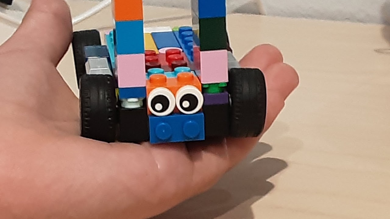 play bricks Live Stream - YouTube