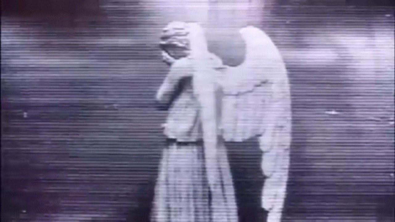 13 angels standing guard 'round the side of your bed (slowed + reverbed ...