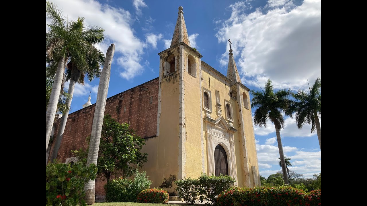 The Church, History, and Market of Parque de Santa Ana in Merida ...