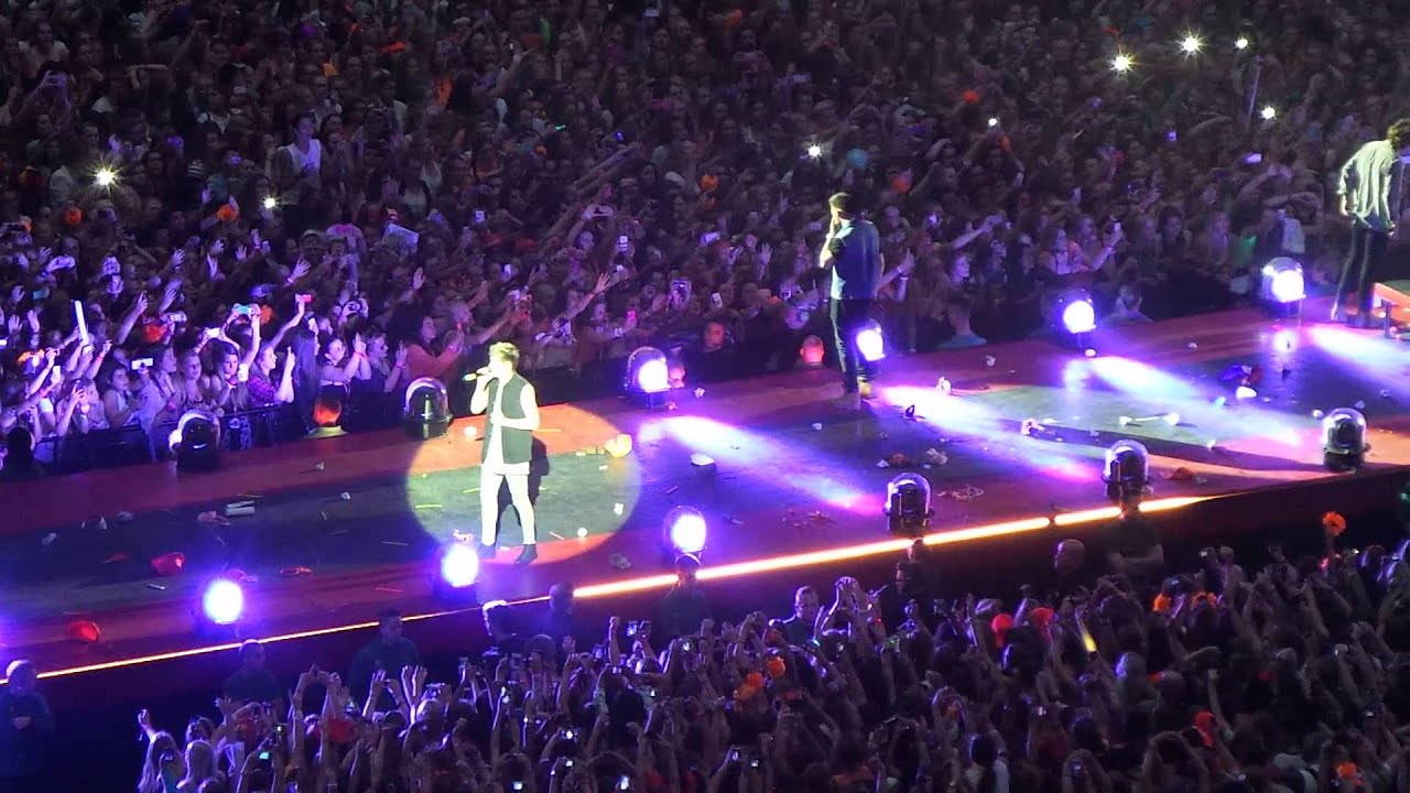 One Direction - where we are tour 24-6-14 Amsterdam Arena - YouTube
