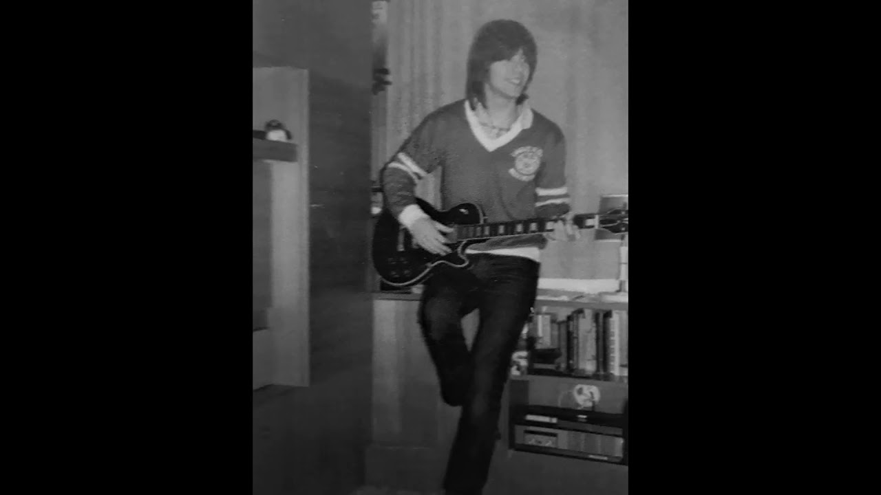 (Jump over your shadow) Susie - YouTube